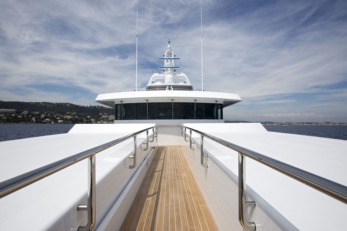 Yacht PRINCESS TOO, Feadship | CHARTERWORLD Luxury Superyacht Charters